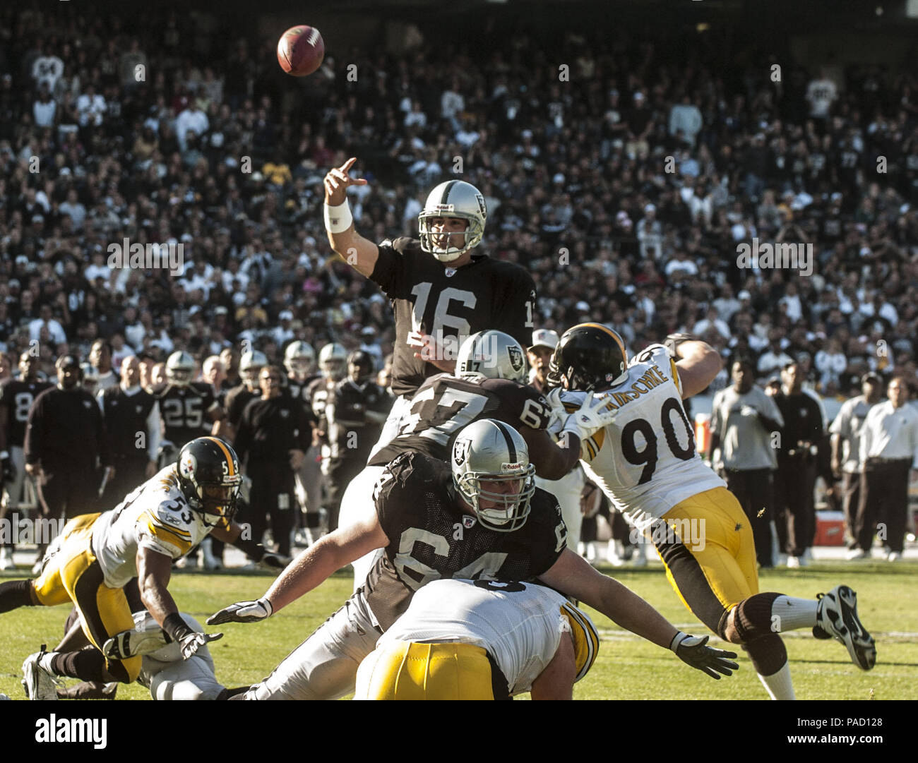 Nfl Helmet Steelers High Resolution Stock Photography and Images - Alamy