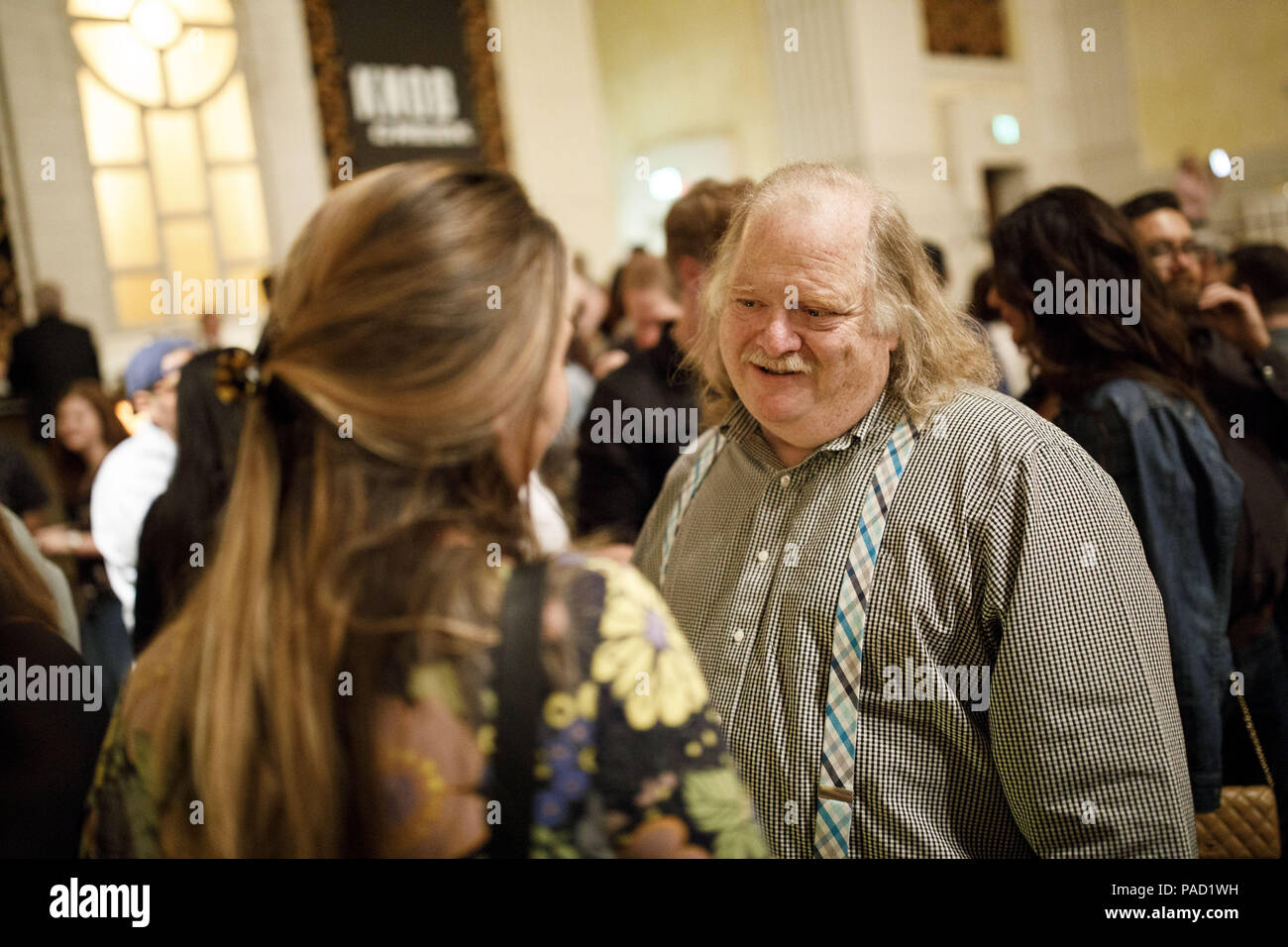 Los Angeles, CA, USA. 23rd Oct, 2017. Jonathan Gold speaks to an ...