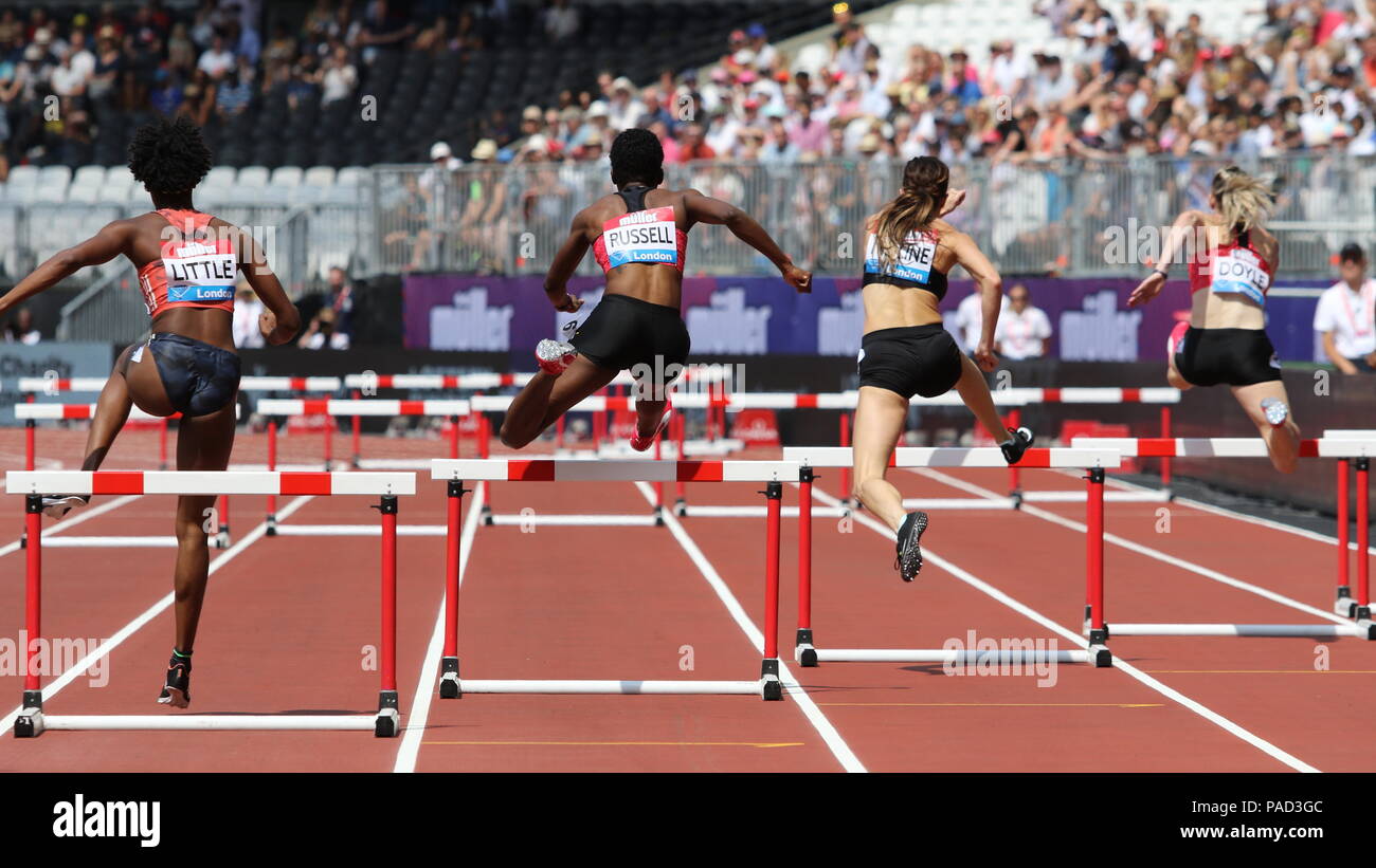 London, UK. 21st July, 2018. Runners in the back straight in Women's ...