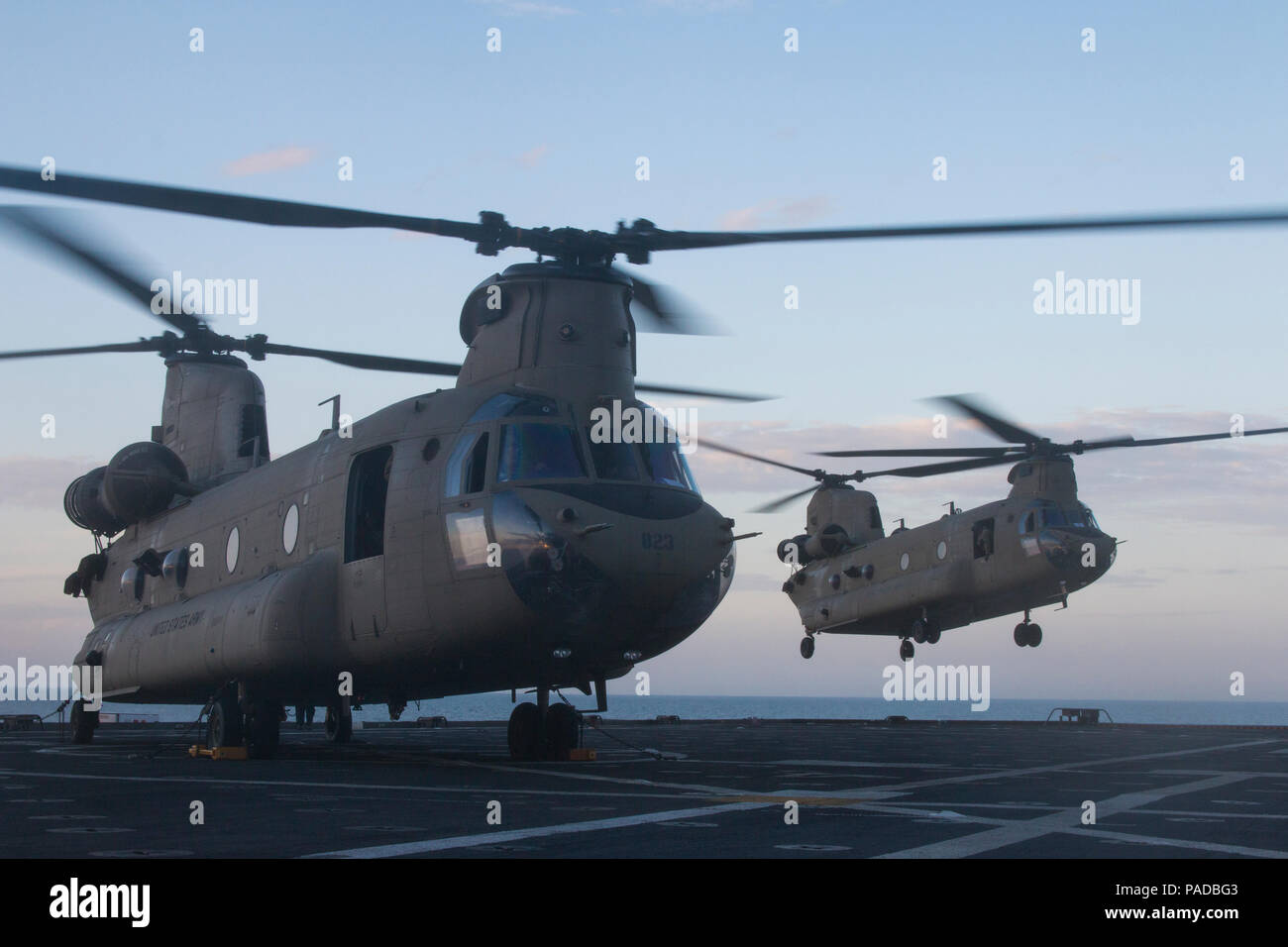 Two Army National Guard Ch-47 Chinook helicopters from Company B, 1st ...