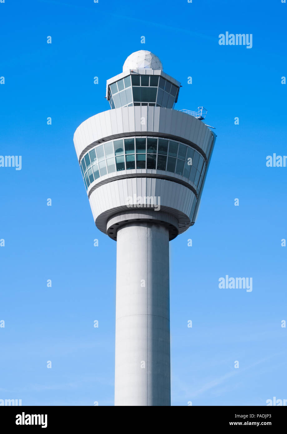 Flight control tower hi-res stock photography and images - Alamy
