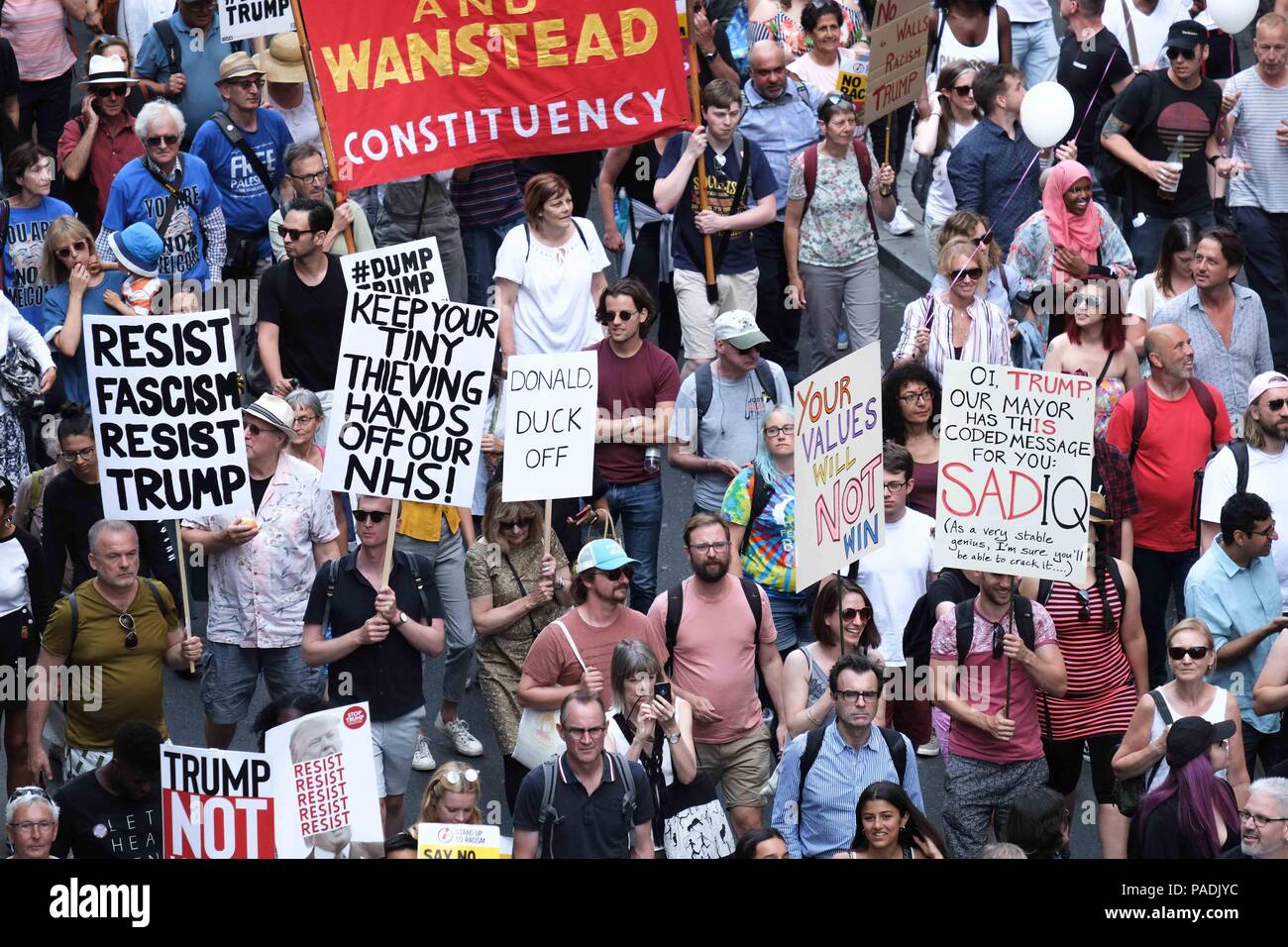 Tens of thousands of protesters march along Regent Street protesting ...