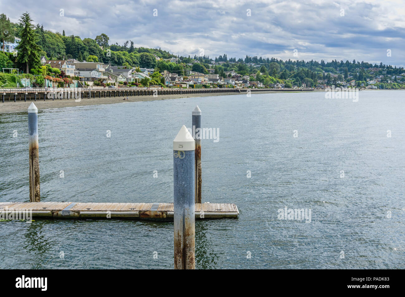 A view of the boardwalk and shoreline in Redondo Beach, Washington ...