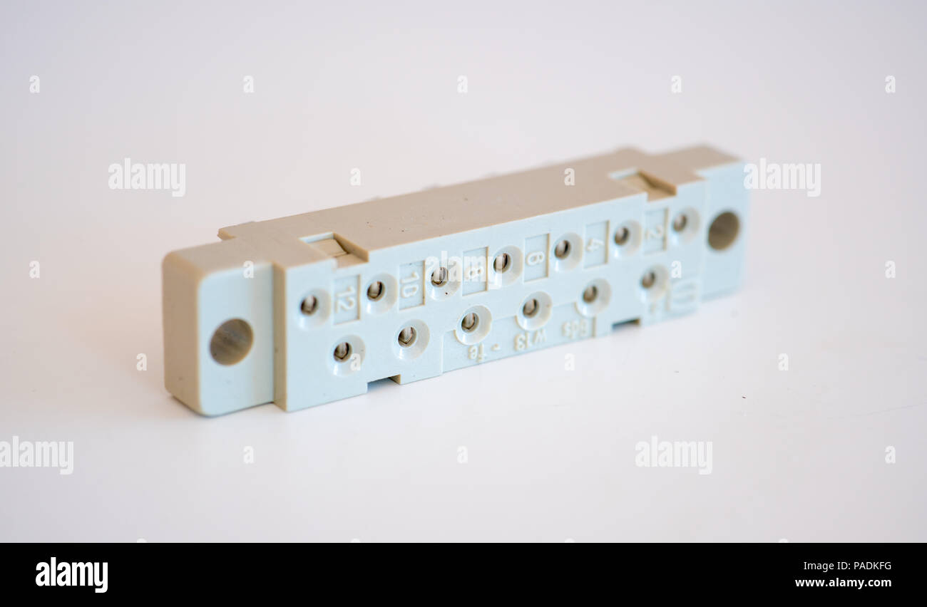 Electronics connectors hi-res stock photography and images - Alamy