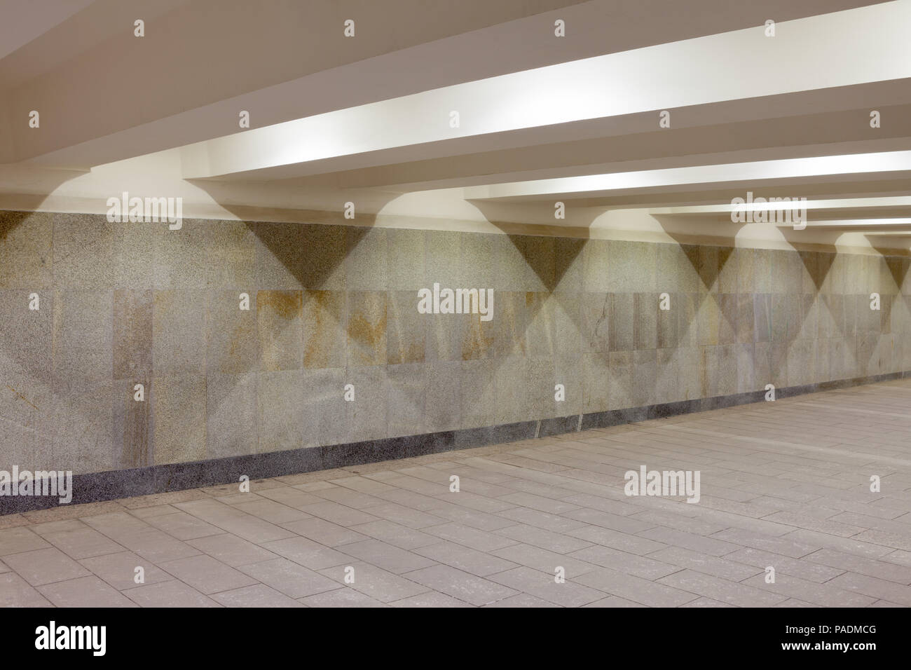 Blank wall of underground pass Stock Photo - Alamy