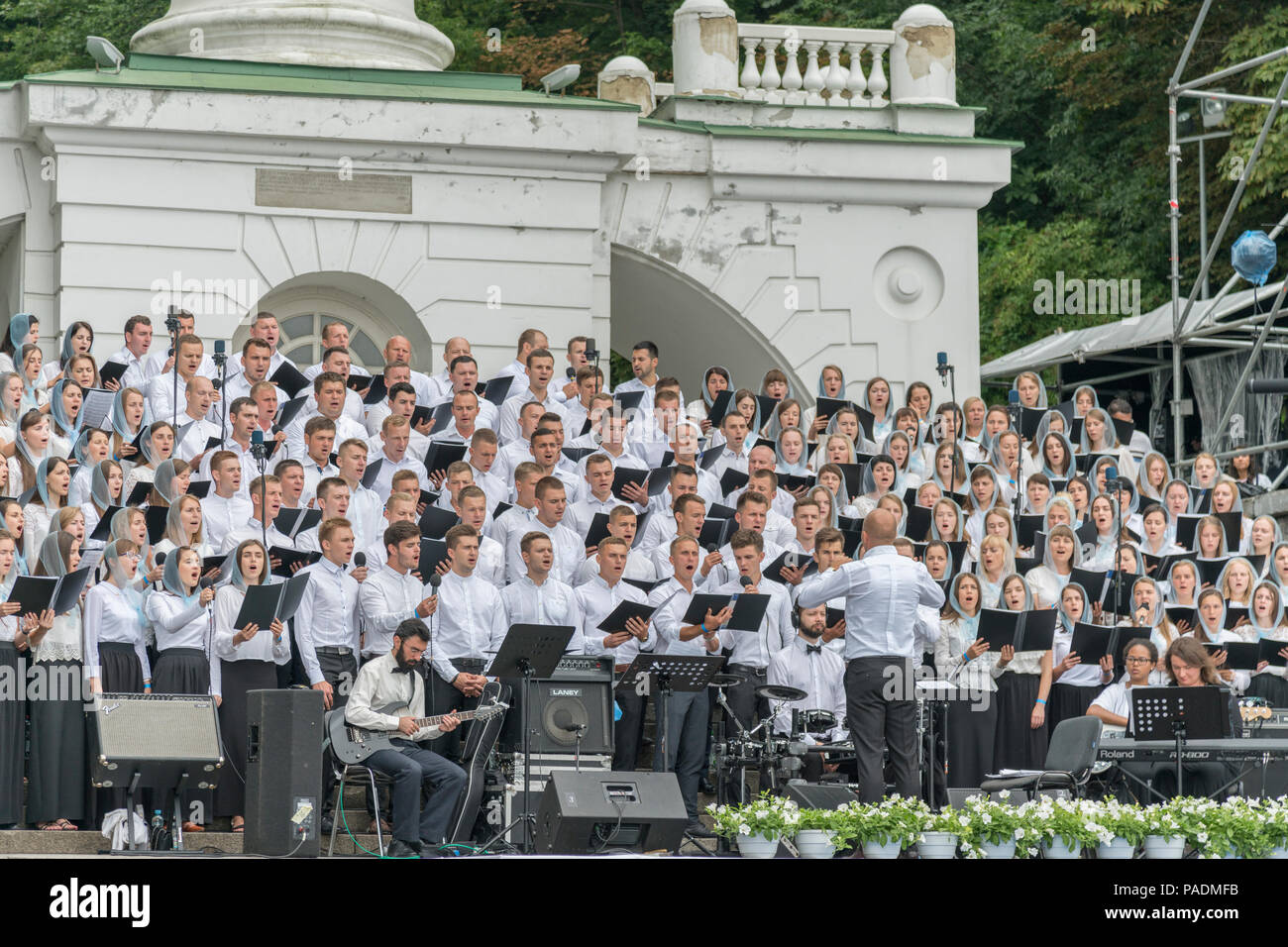 Mormon girls hi-res stock photography and images - Alamy