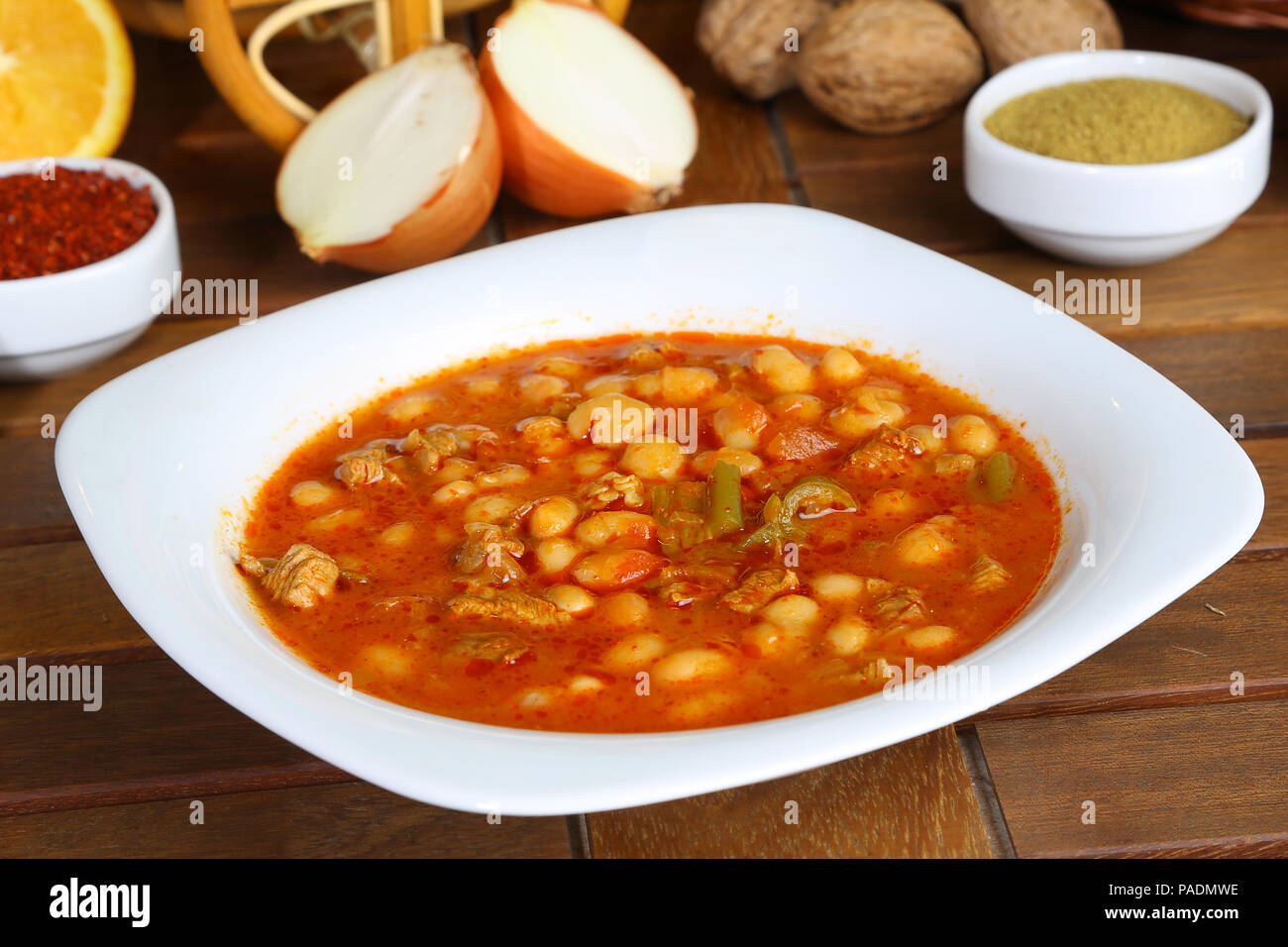 Baked beans portion Stock Photo - Alamy
