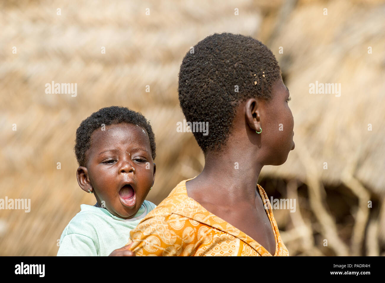 African woman baby accra ghana hi-res stock photography and images - Alamy