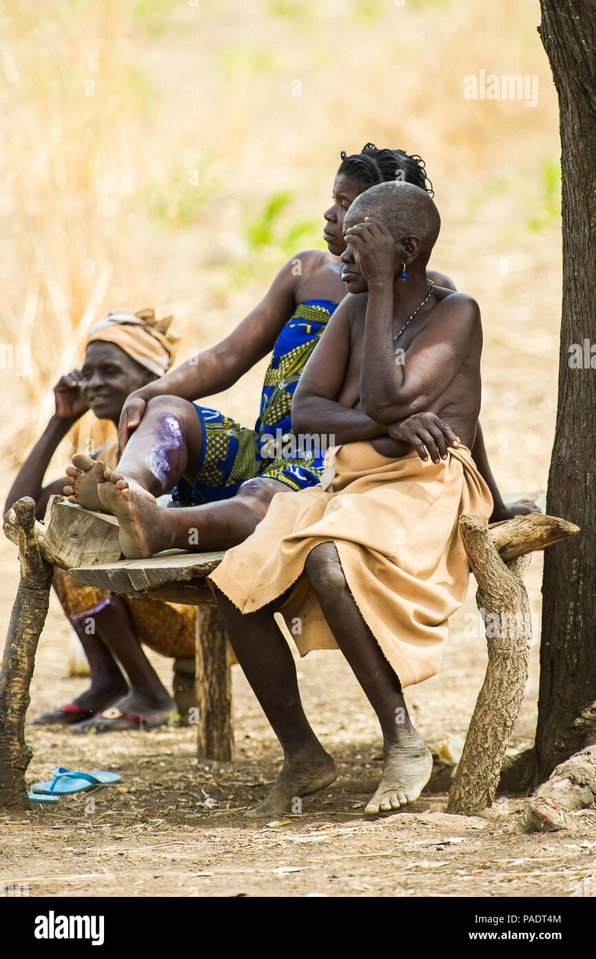 ACCRA, GHANA - MARCH 6, 2012: Unidentified Ghanaian ladies sit and talk ...