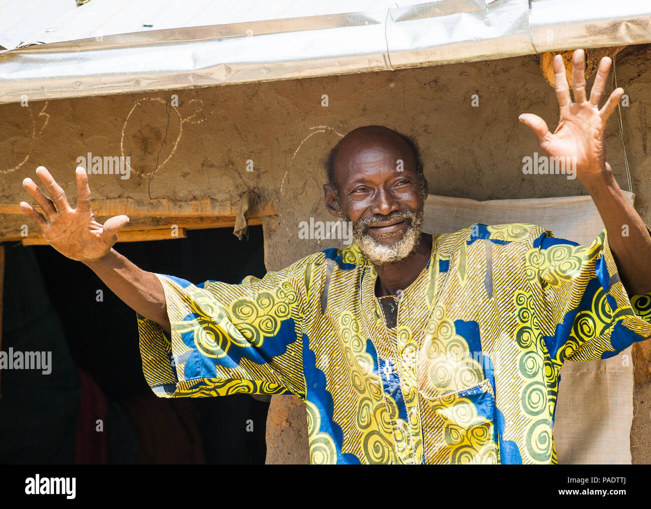 Congo hands water hi-res stock photography and images - Alamy