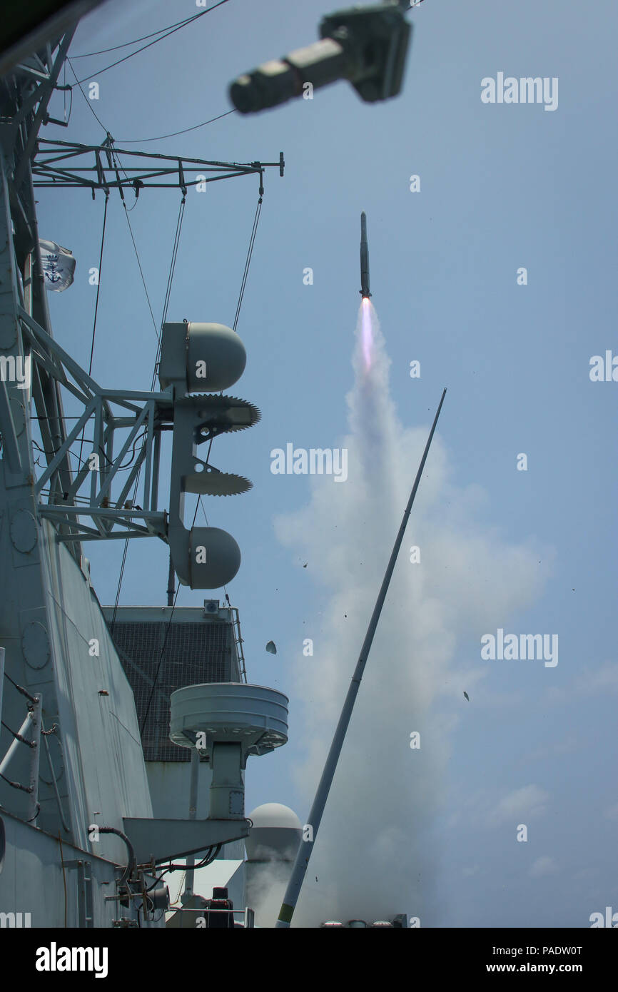 180716-O-N0842-1534 PACIFIC OCEAN (July 16, 2018) Royal Canadian Navy ...