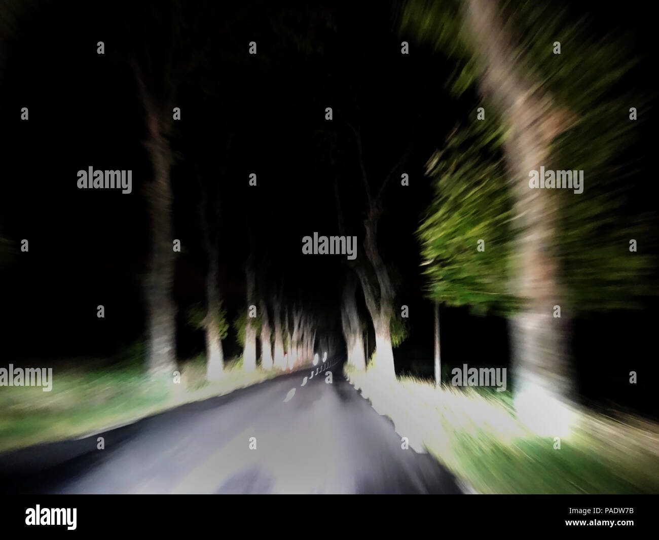 Car driving at night on a dark road hi-res stock photography and images ...