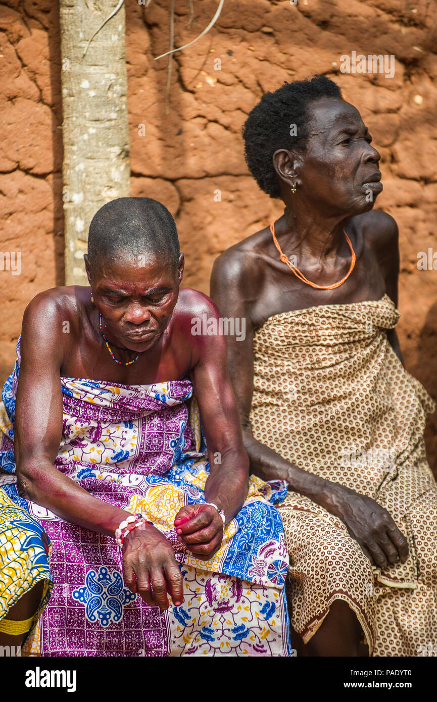 Dance ceremony congo hi-res stock photography and images - Alamy