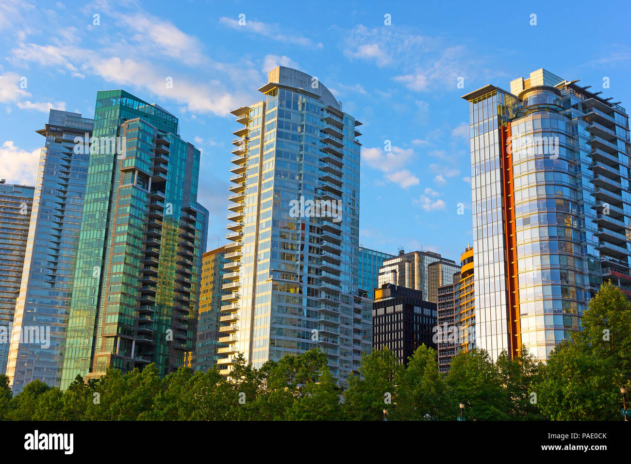 Attractive downtown architecture hi-res stock photography and images ...