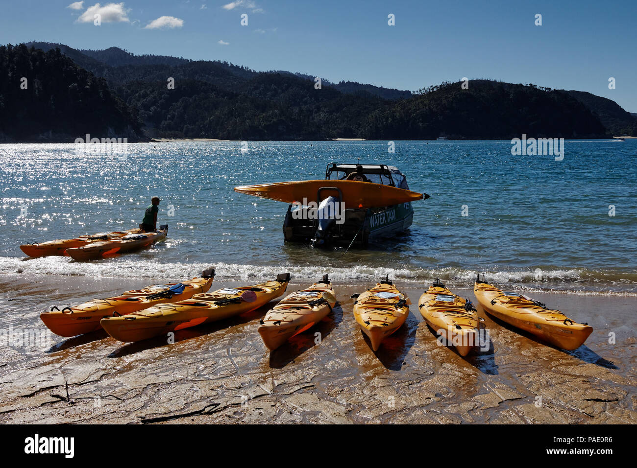 Anchorage campground hi-res stock photography and images - Alamy