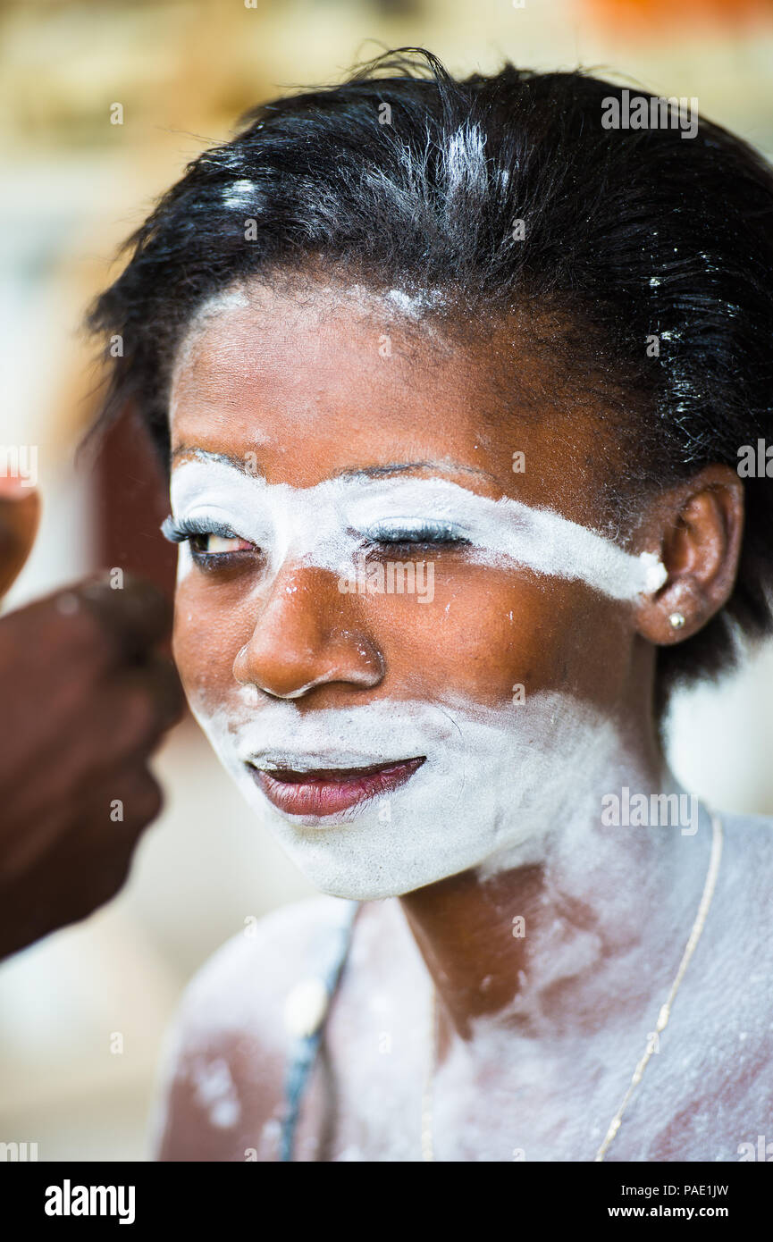 Tribal white face aboriginal face paint hi-res stock photography and ...