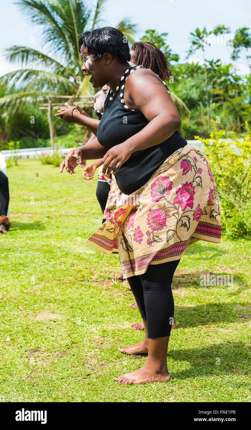 Portrait parade gabon hi-res stock photography and images - Alamy