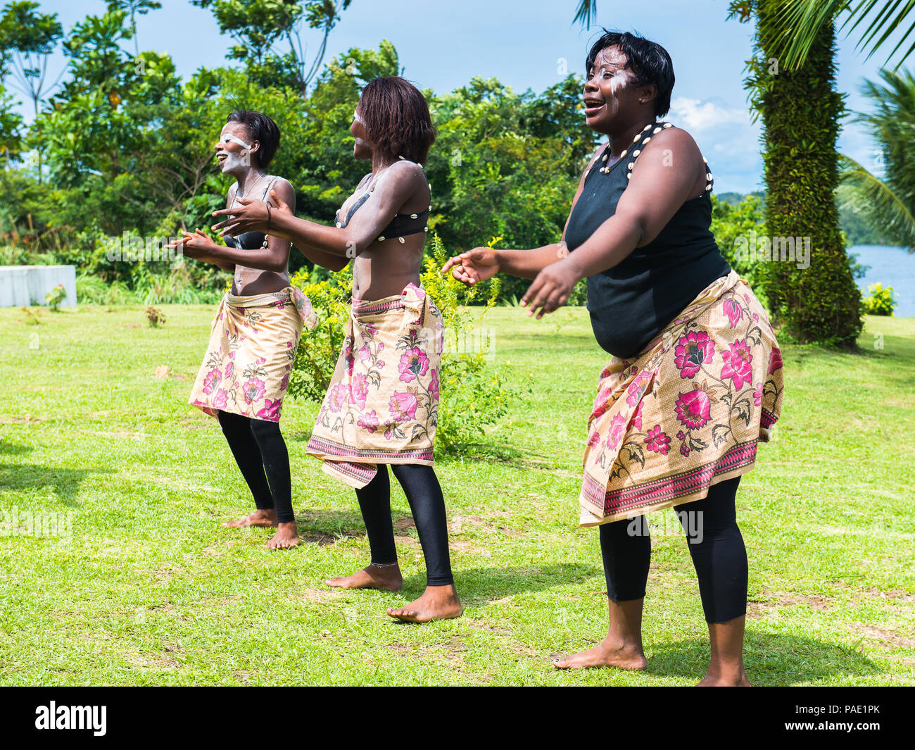 Portrait parade gabon hi-res stock photography and images - Alamy