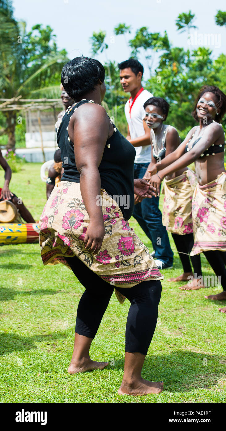 Gabonese music hi-res stock photography and images - Alamy