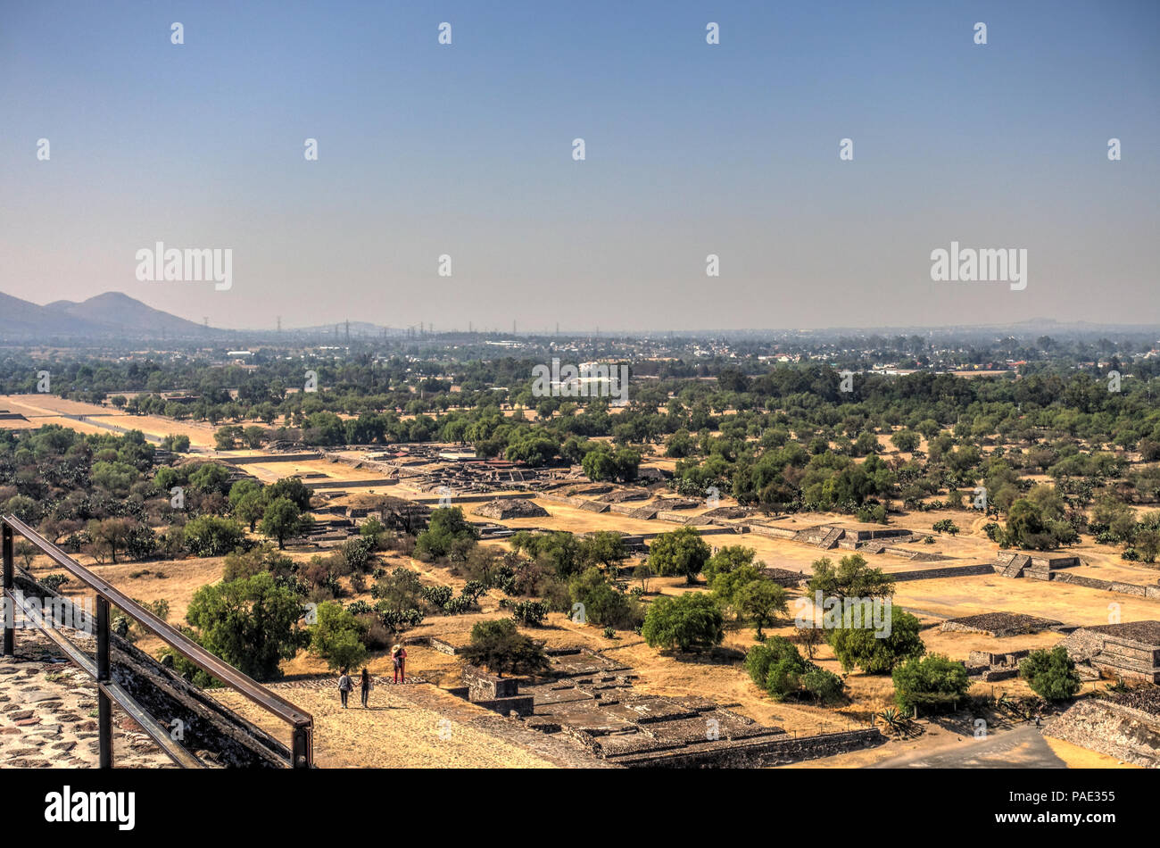Panorama teotihuacan pyramids hi-res stock photography and images - Alamy