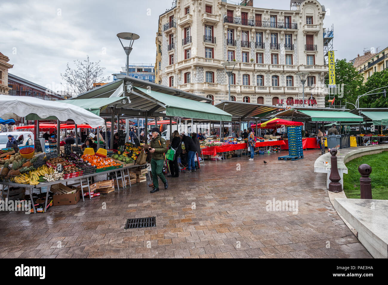 Nice outdoor market hi-res stock photography and images - Alamy