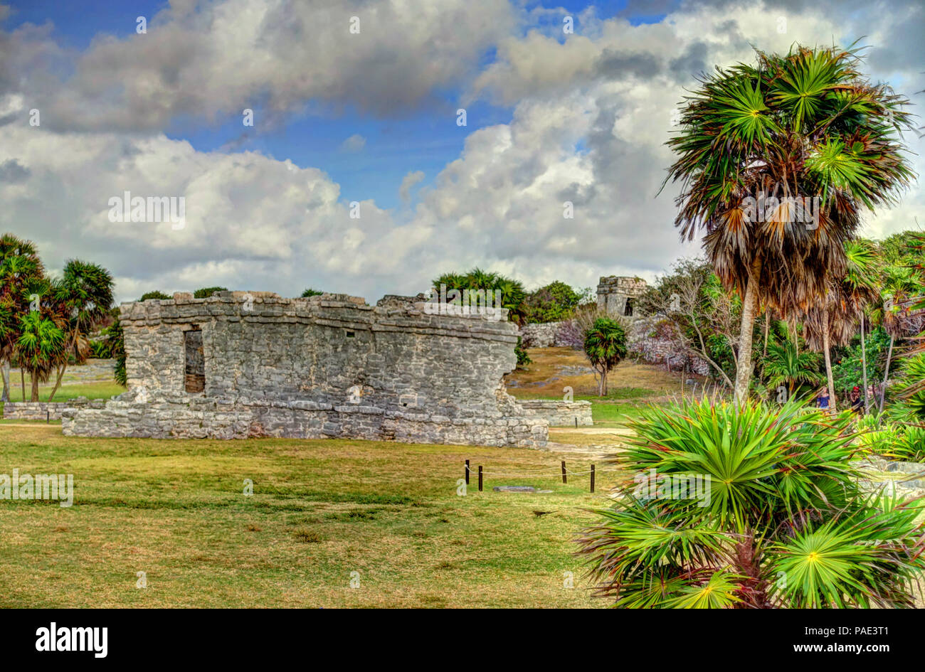 Aerial view mayan ruins tulum hi-res stock photography and images - Alamy