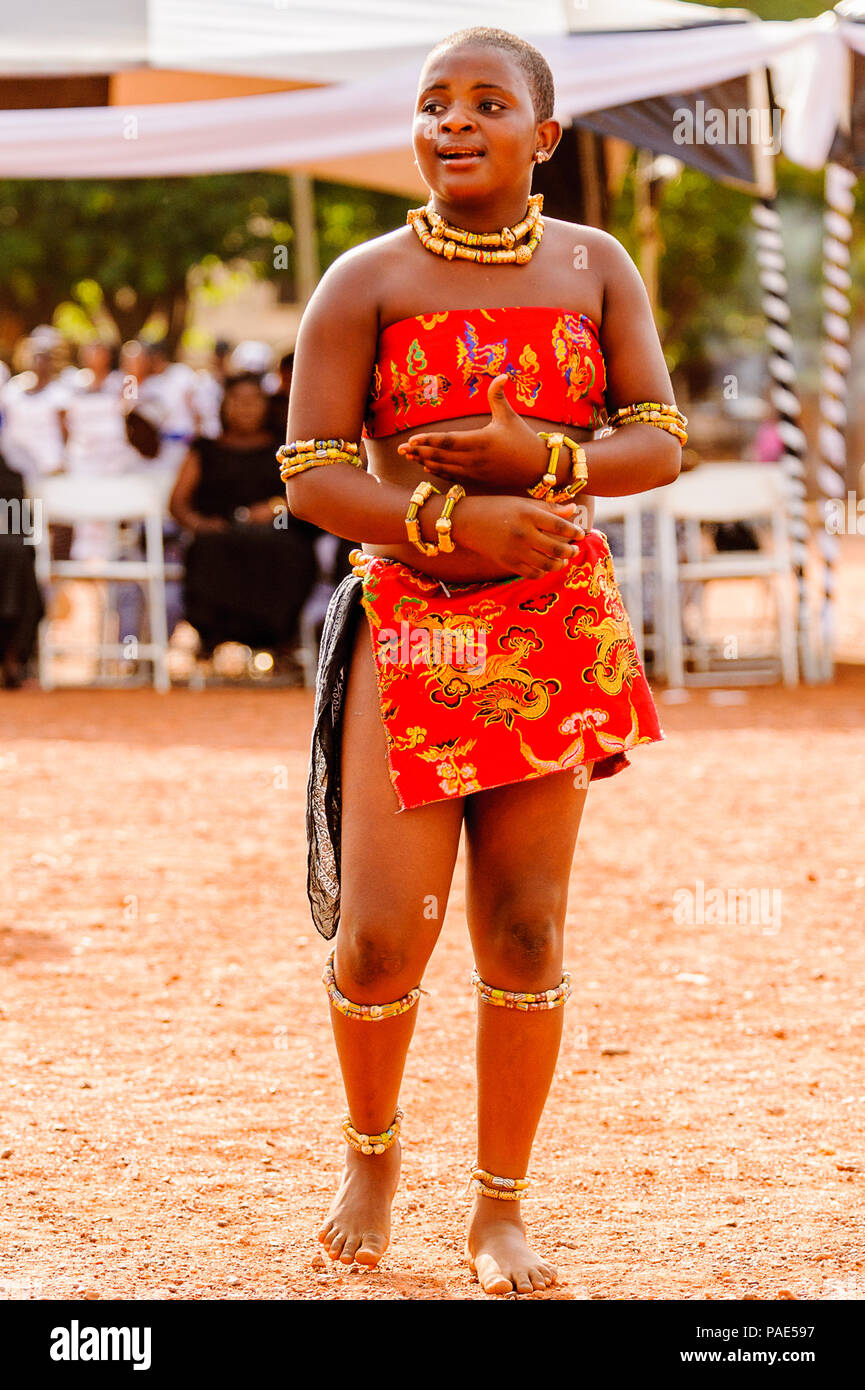 GHANA - MARCH 3, 2012: Unindentified Ghanaian woman dances traditional ...