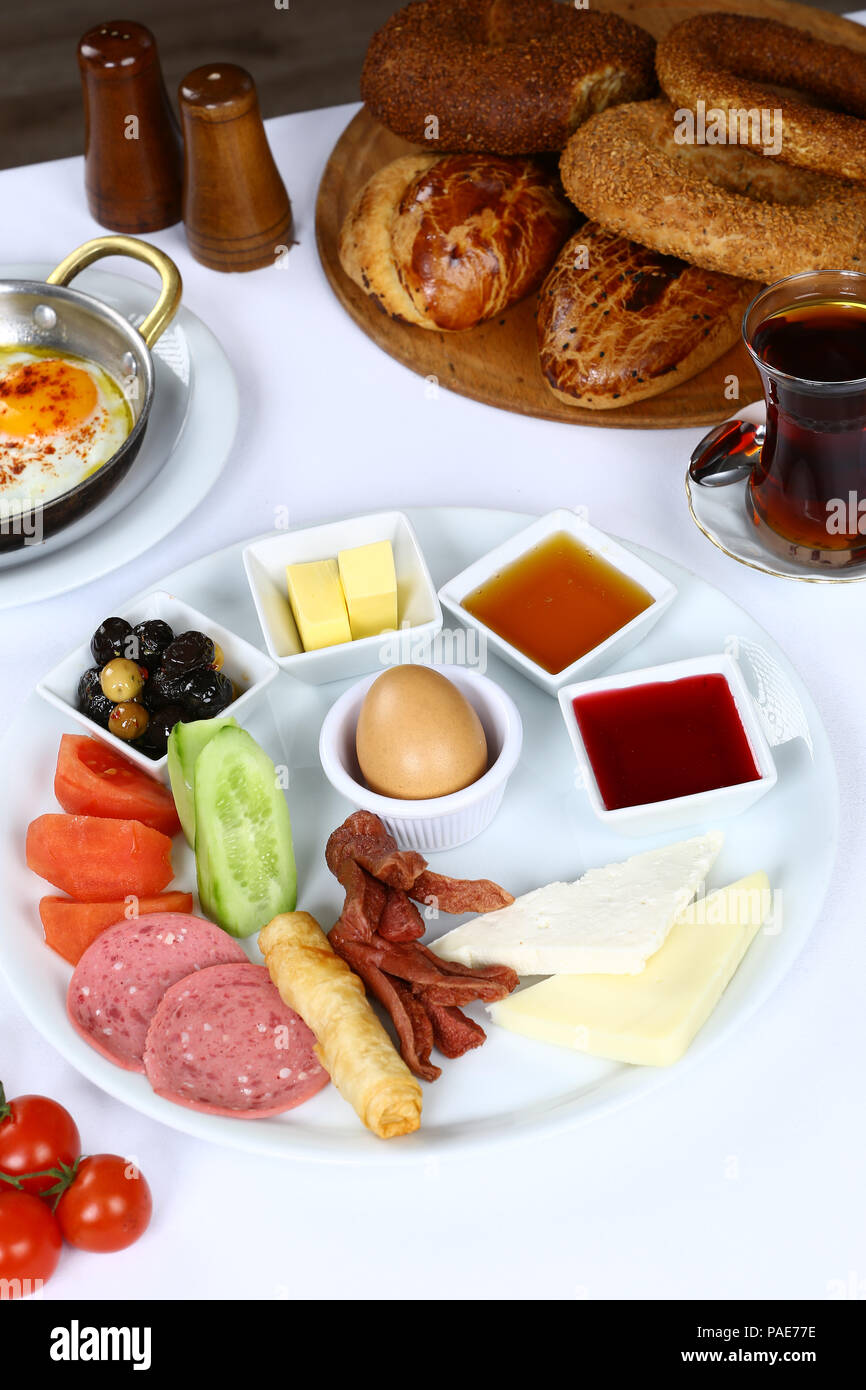 Turkish breakfast with simit bagel Stock Photo - Alamy