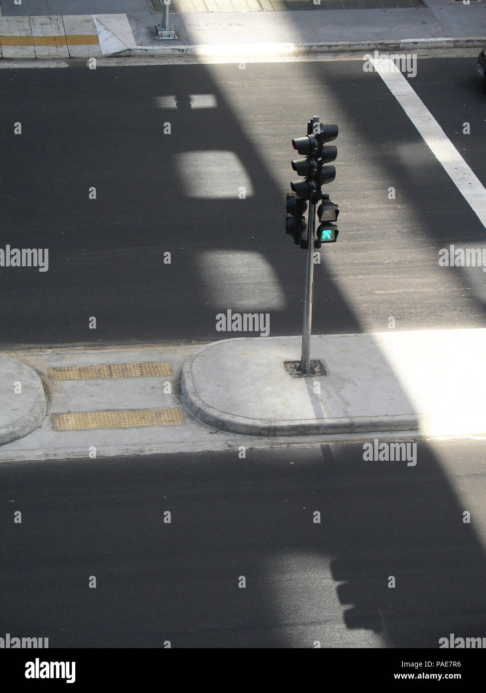 Traffic light, Paulista Avenue, São Paulo, Brazil Stock Photo - Alamy