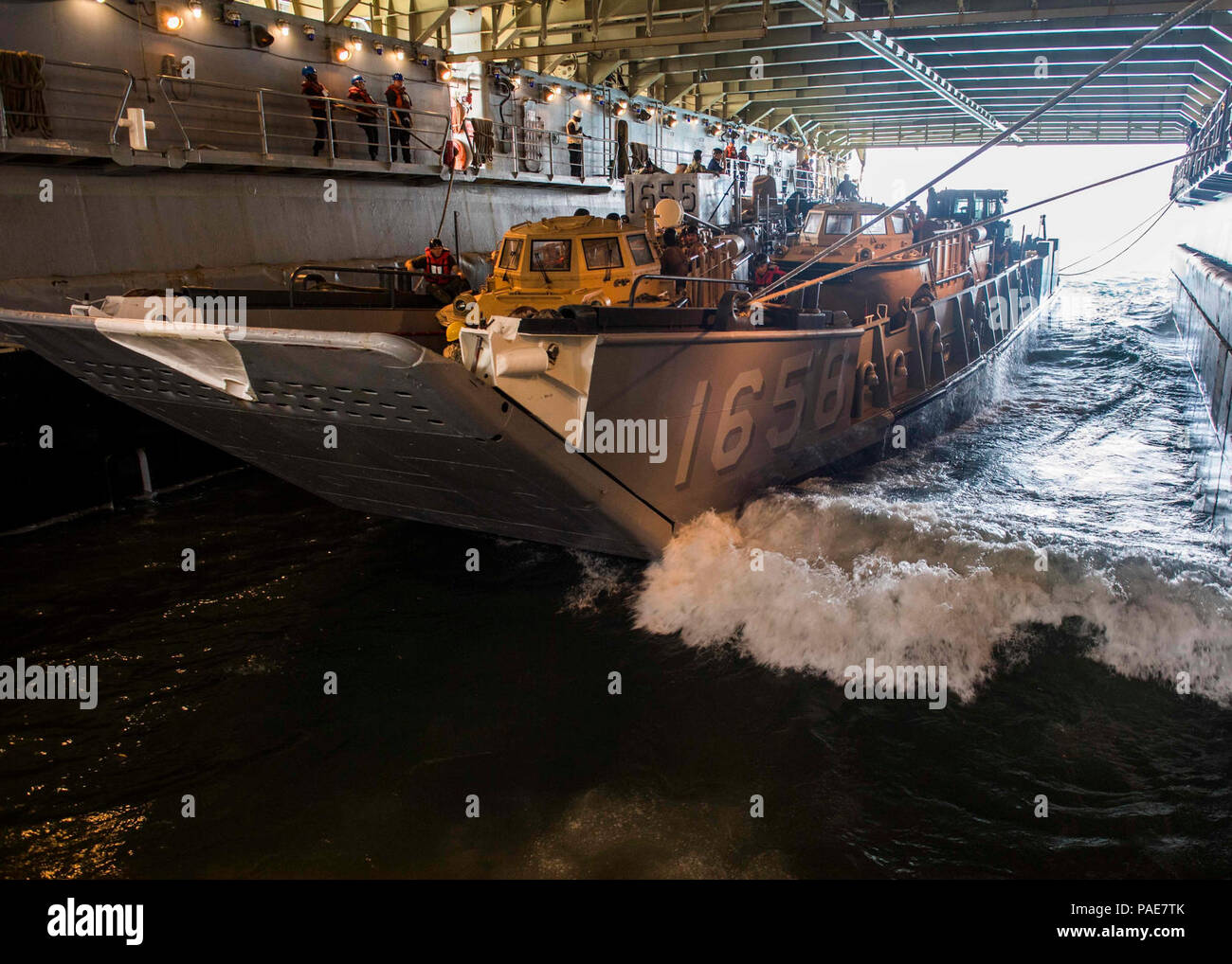 Landing craft utility lcu 1656 hi-res stock photography and images - Alamy