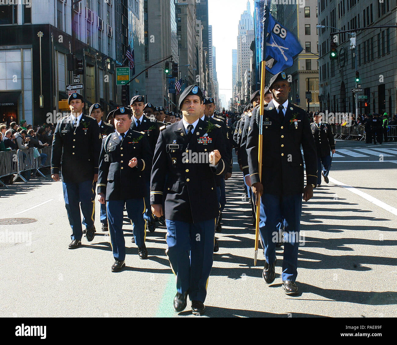 New York Army National Guard Soldiers From The 1st Battalion 69th