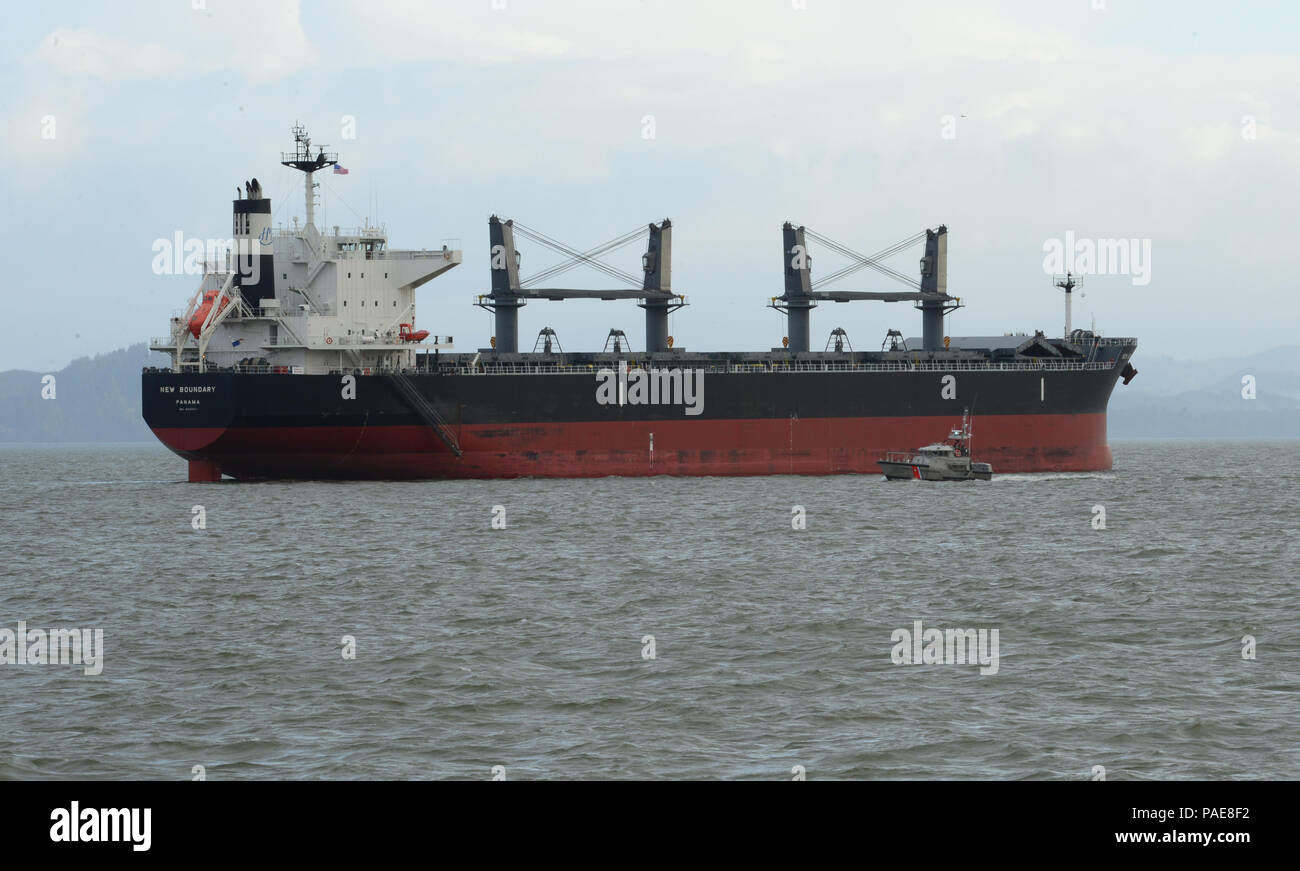 A Coast Guard boatcrew aboard a 47-foot Motor Lifeboat conduct search ...