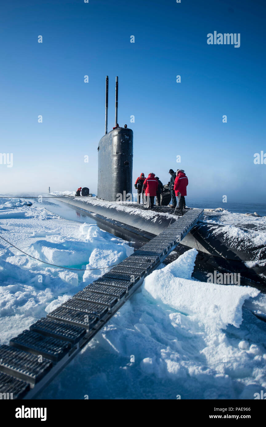The Los Angeles-class submarine USS Hartford (SSN-768) surfaces near ...
