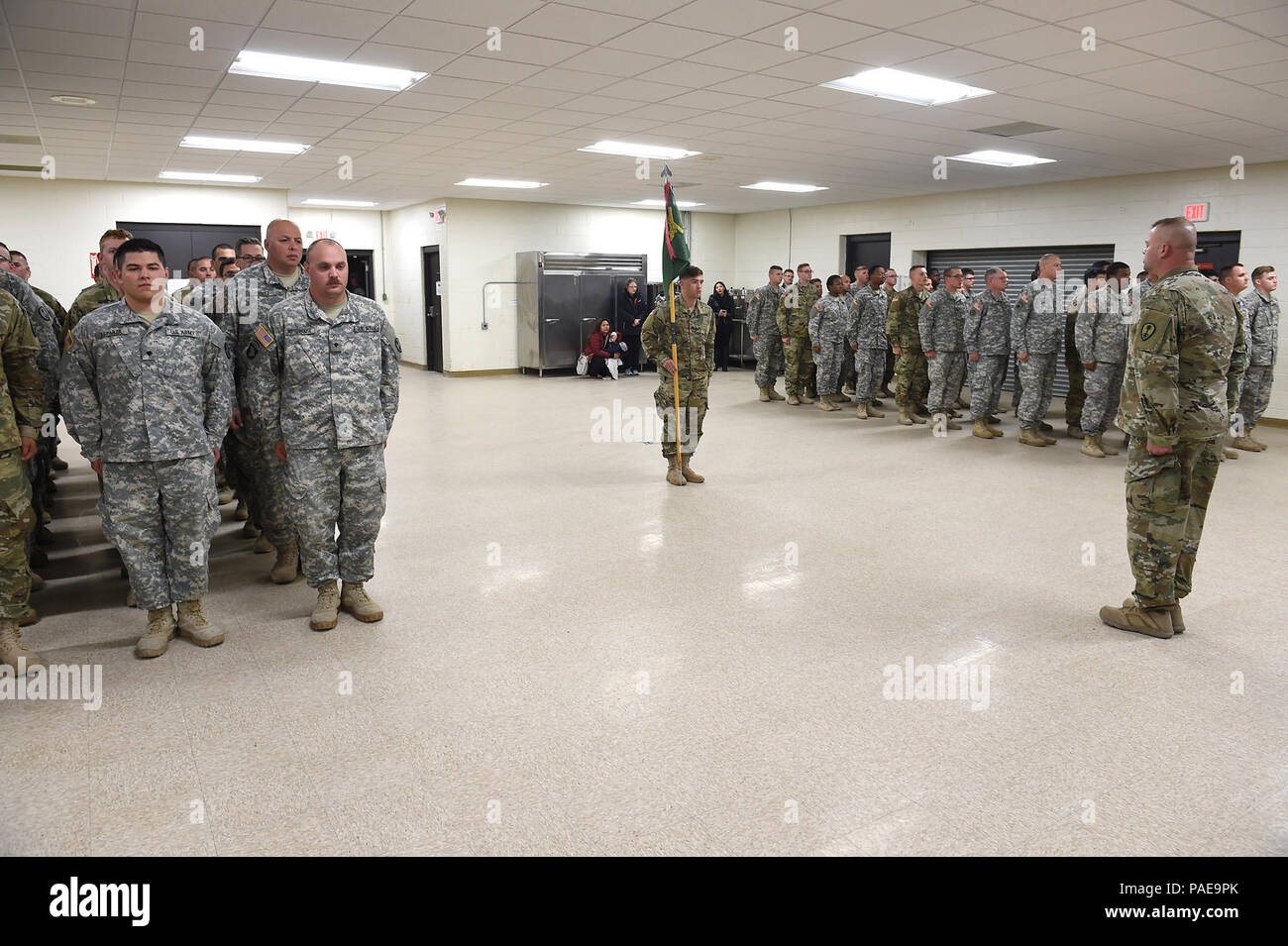 814th military police company hi-res stock photography and images - Alamy