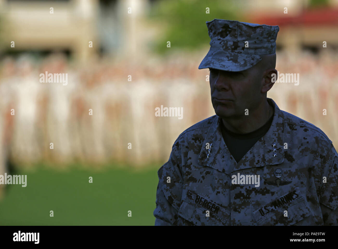 Lieutenant general david h berger hi-res stock photography and images ...