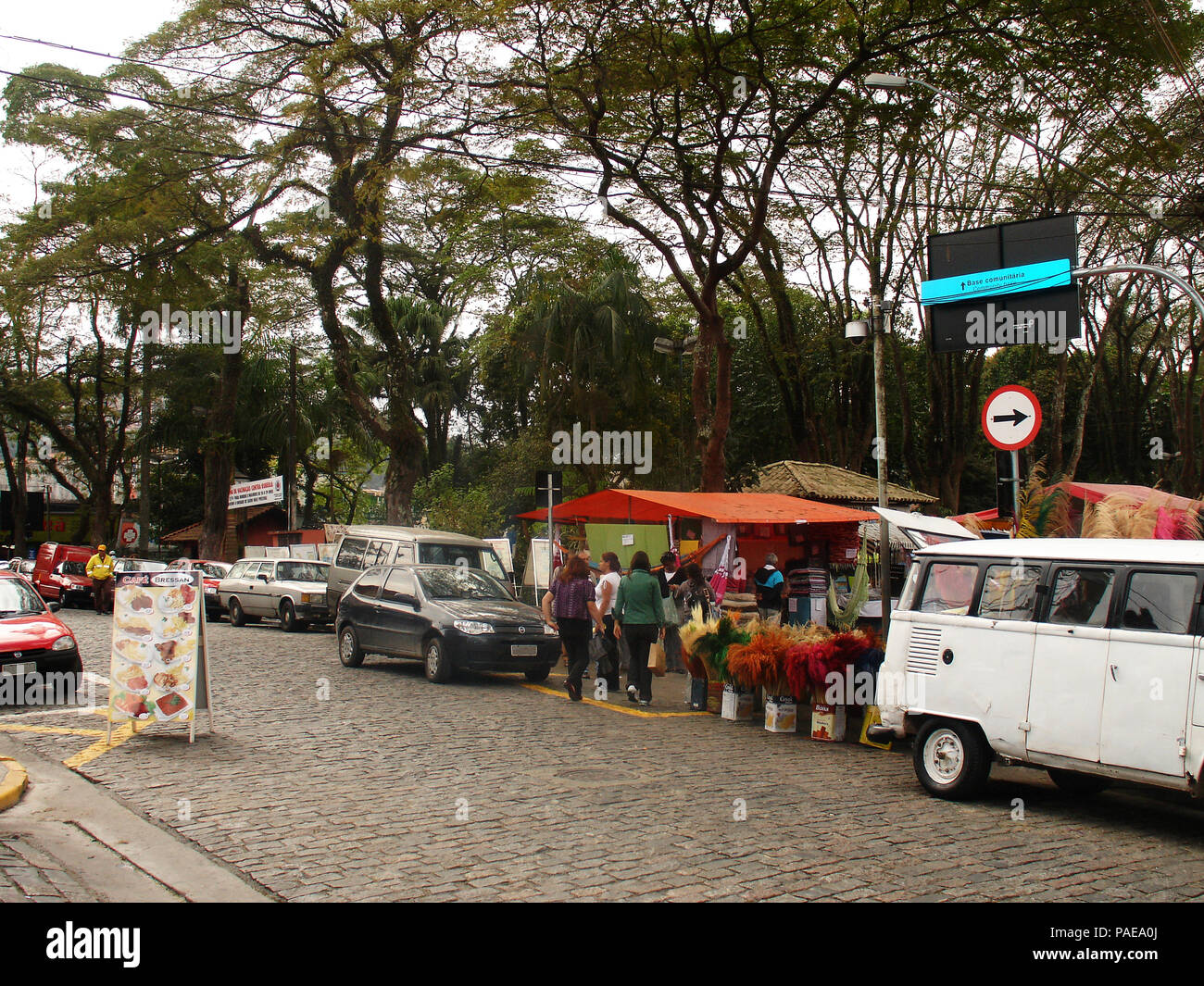 Sao paulo city and huts hi-res stock photography and images - Alamy