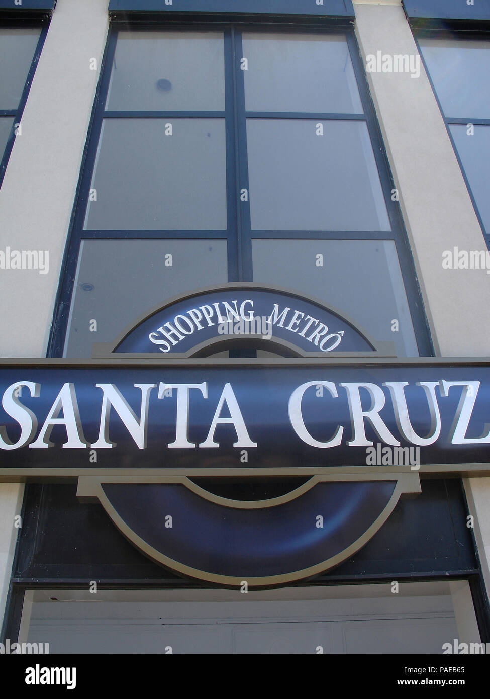 Building, Shopping Metrô Santa Cruz, Santa Cruz, São Paulo, Brazil ...