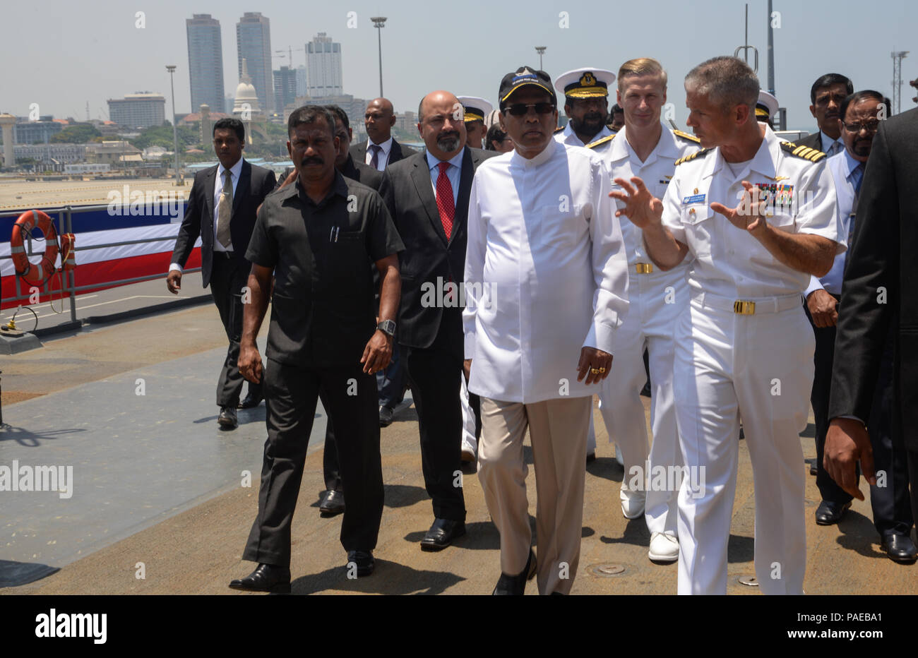 160328-N-CZ848-067 COLOMBO, Sri Lanka (Mar. 28, 2016) Capt Kyle Higgins ...