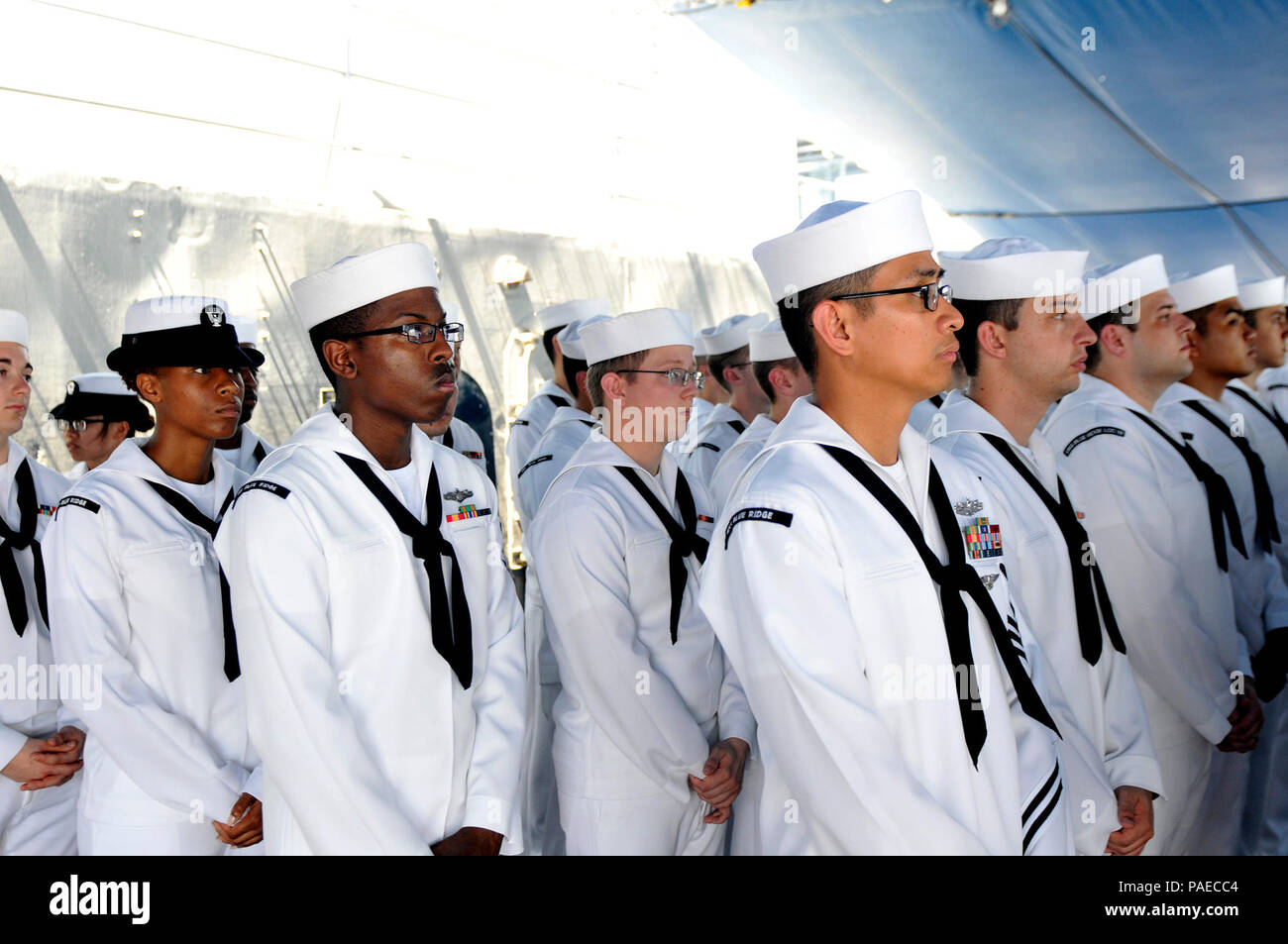 160329-N-NT747-060 COLOMBO, Sri Lanka (March 29, 2016) - Sailors ...