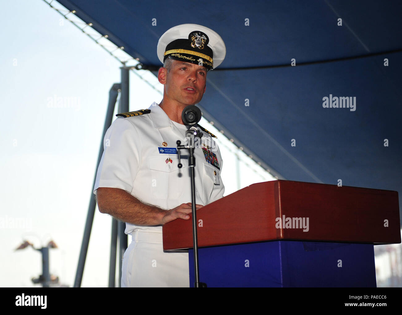 160329-N-XF387-283 COLOMBO, Sri Lanka (March 29, 2016) - Capt. Kyle P ...