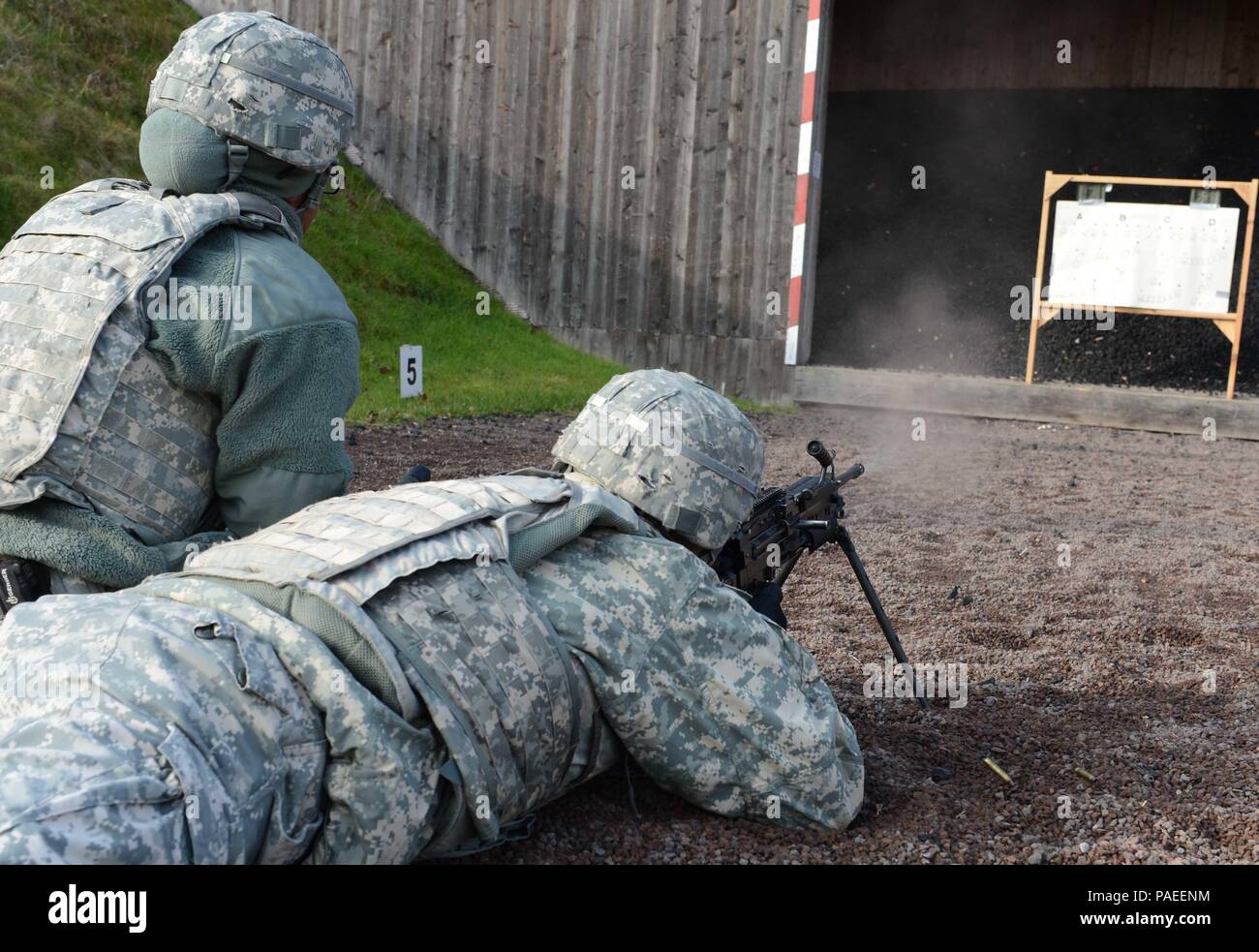 U.S. Army Soldiers from the 24th Military Intelligence Battalion ...