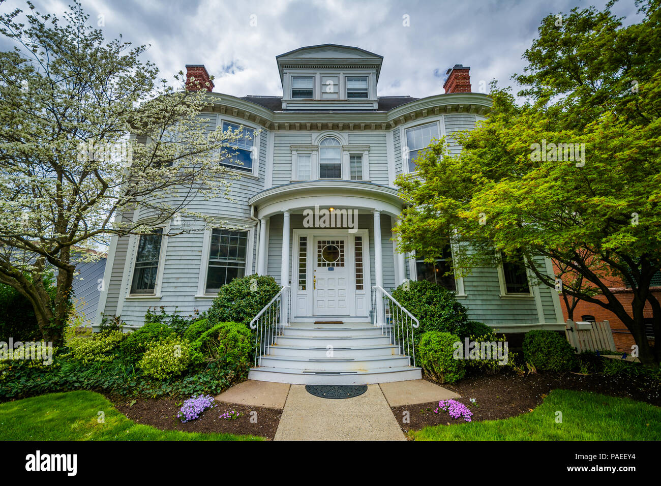 House in new hi-res stock photography and images - Alamy
