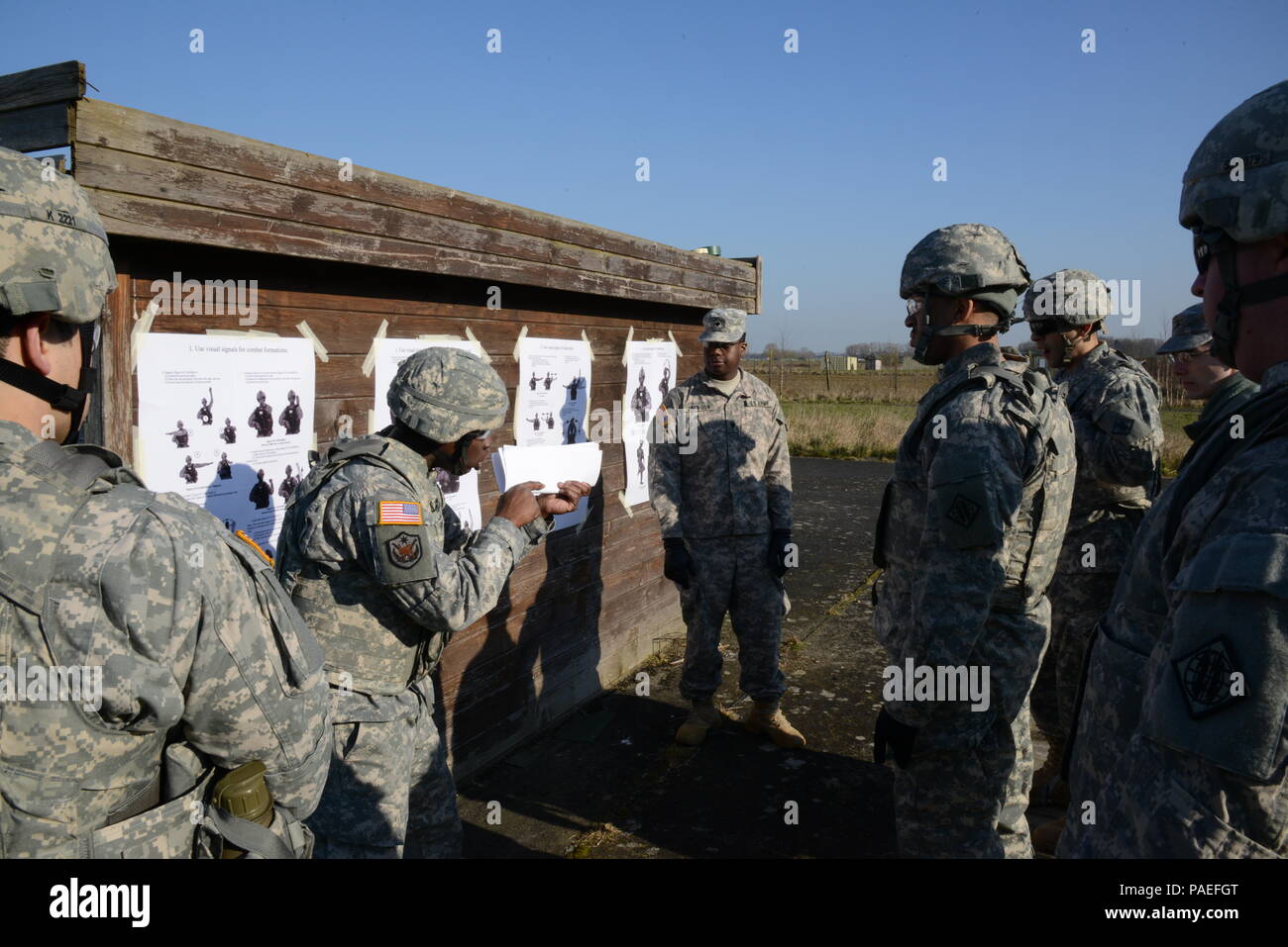 Signal battalions hi-res stock photography and images - Alamy
