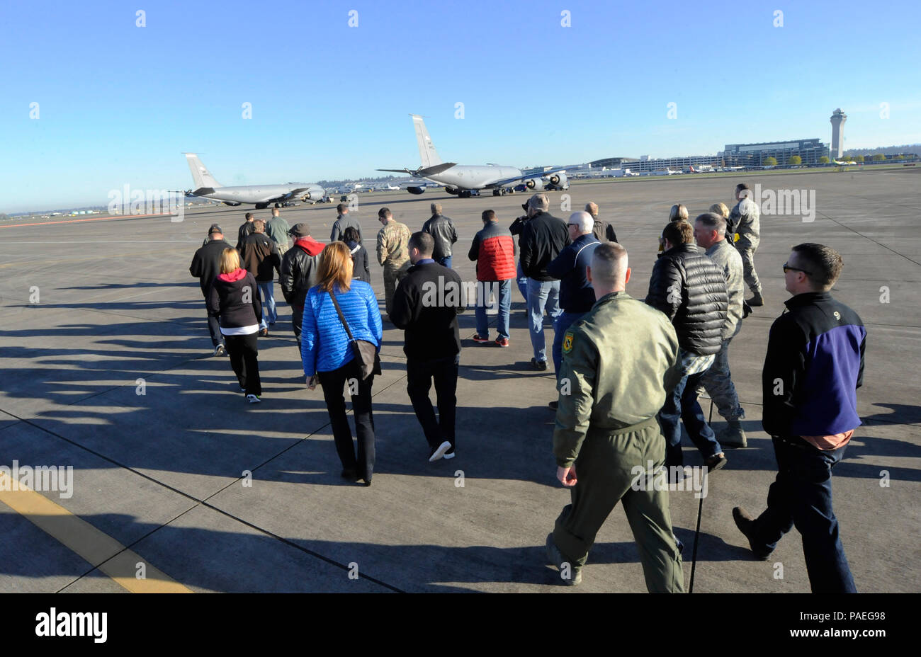 Members of the Portland Air National Guard Base and civilian employers ...