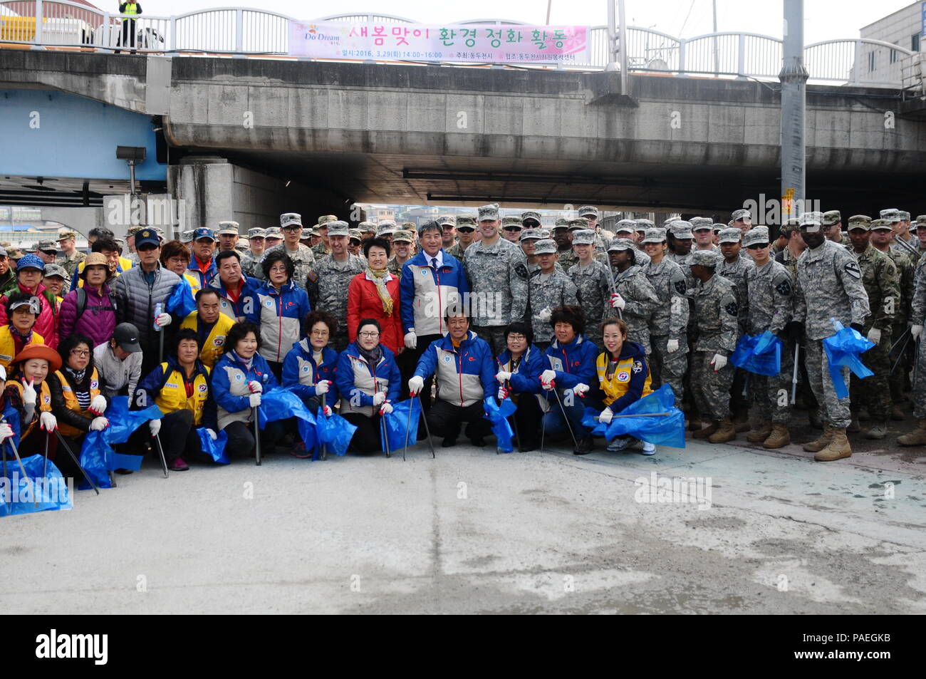CAMP CASEY, South Korea – Soldiers of 2nd Infantry Division/ROK-U.S ...