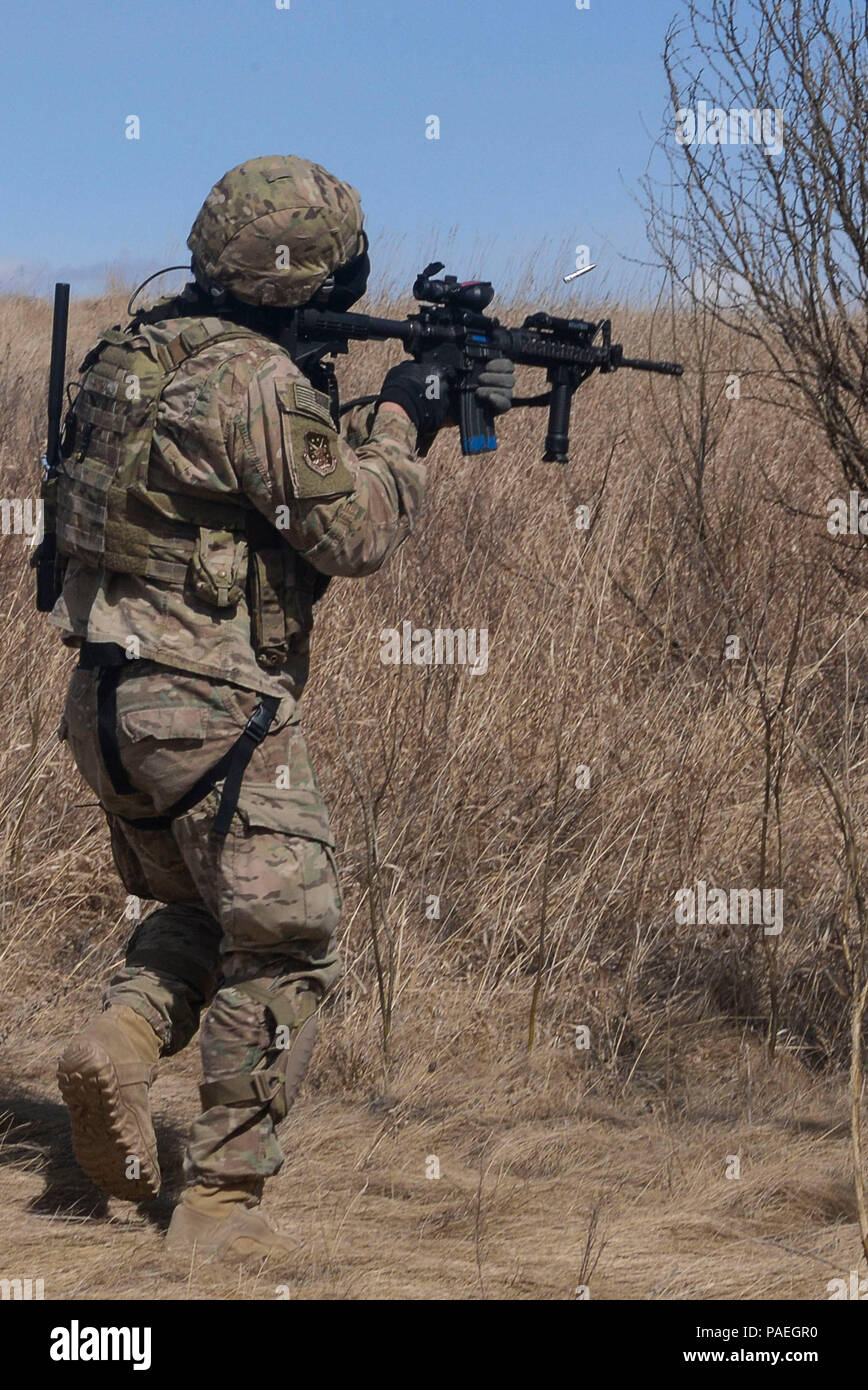 Simunition round hi-res stock photography and images - Alamy