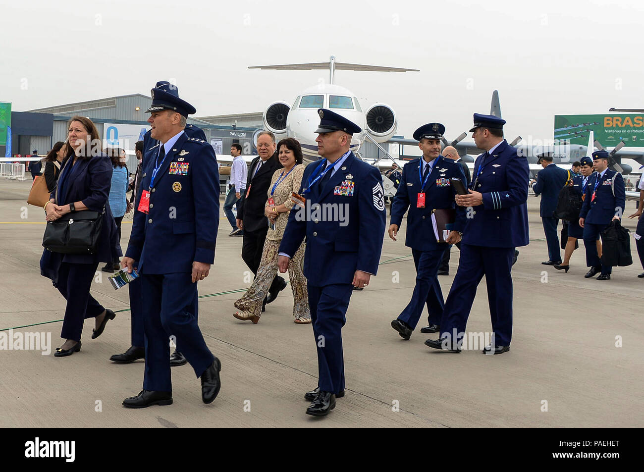 Teleton center hi-res stock photography and images - Alamy