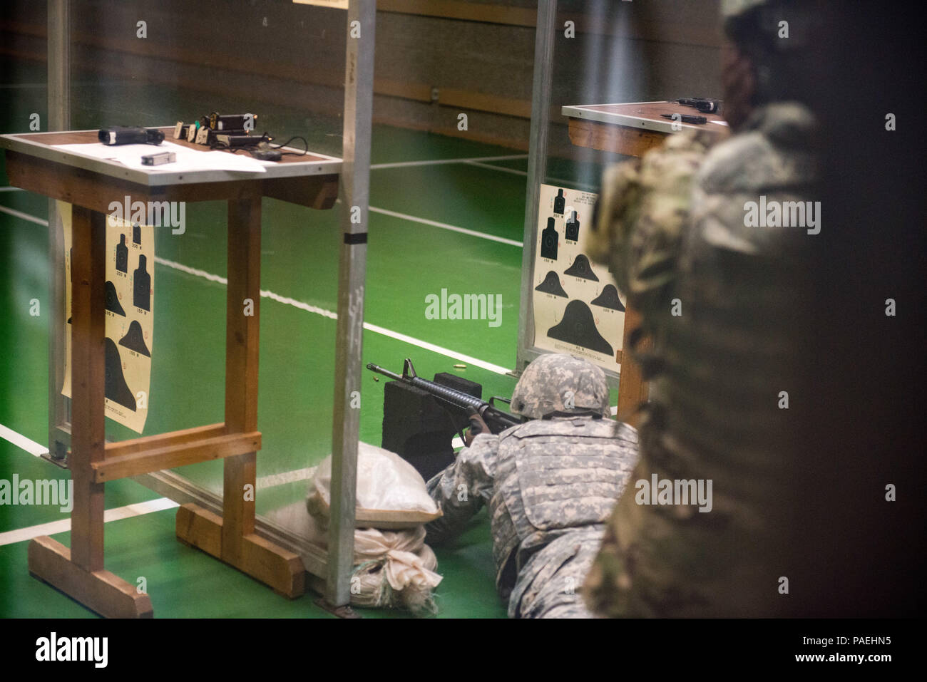 95 rifles hi-res stock photography and images - Alamy