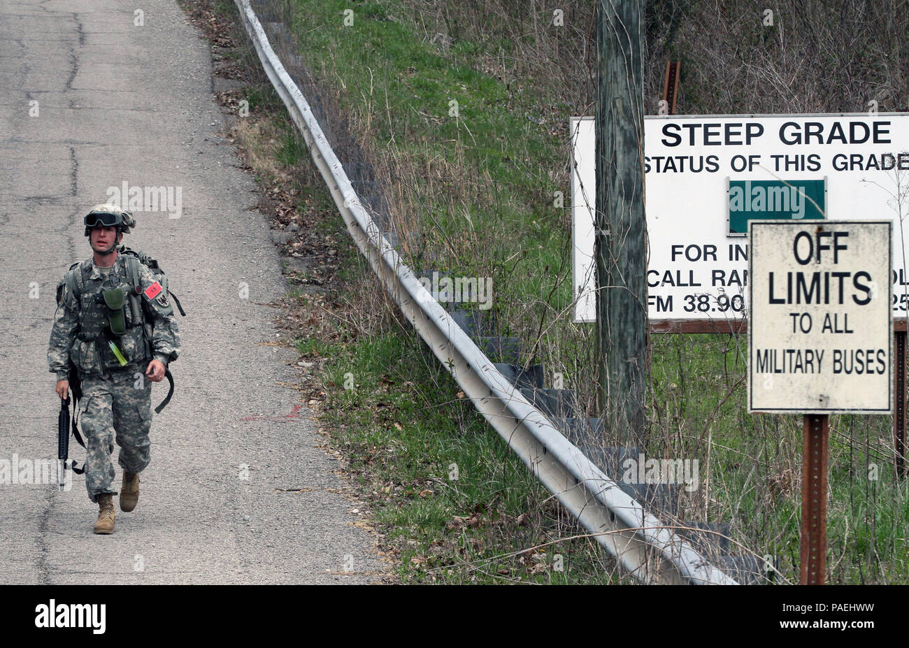 U.S. Army Reserve Sgt. Jordan Sapp, 2nd Battalion, 58th Aviation ...