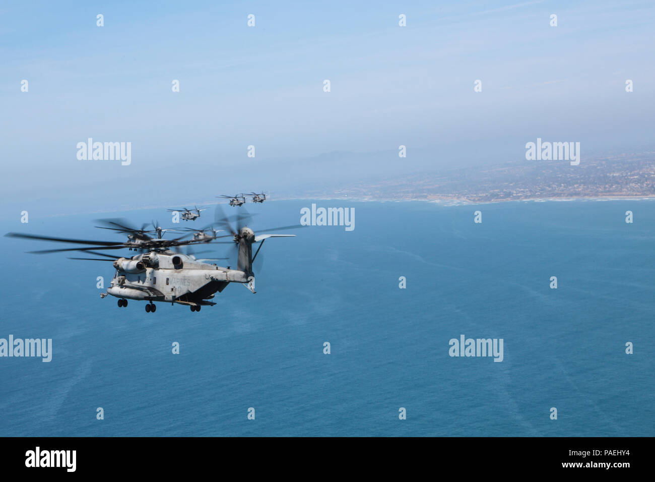 U.S. Marines with Marine Heavy Helicopter Squadron (HMH) 361, Marine ...